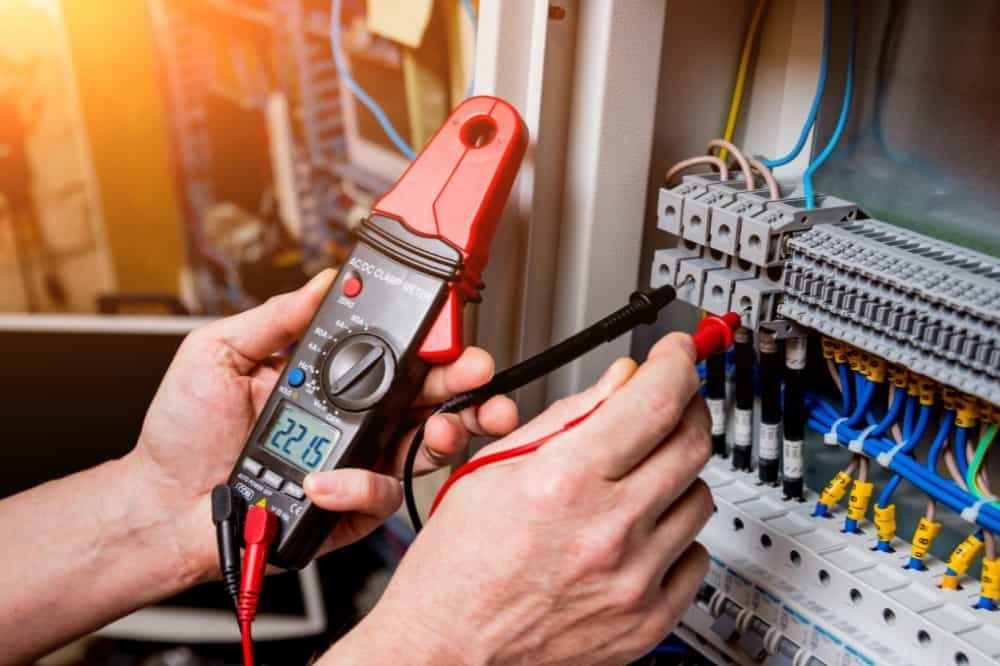 How to Replace a Fuse Box with a Breaker Box: Cost and Procedure