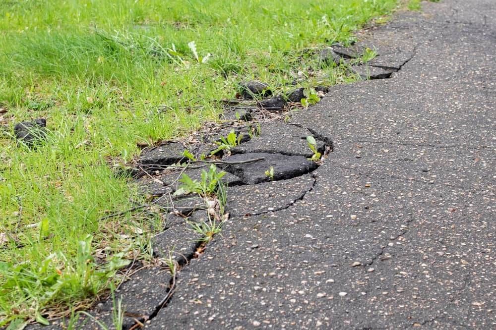 10 Common New Asphalt Driveway Problems To Watch Out For And How To Fix ...